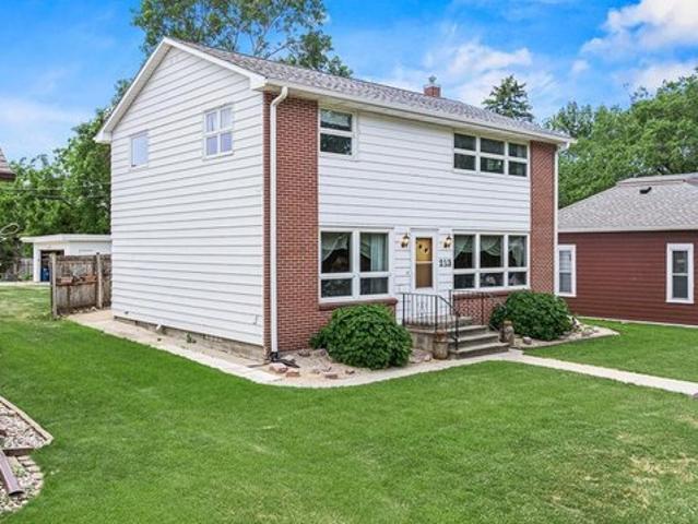 213 2nd St E, Jasper, MN 56144