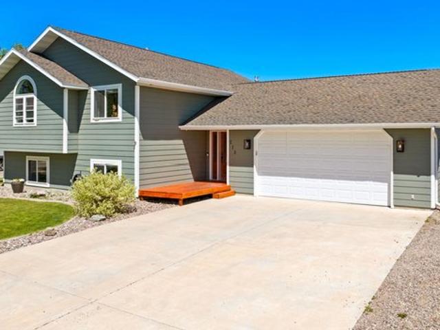 213 38th Ave NE, Great Falls, MT 59404