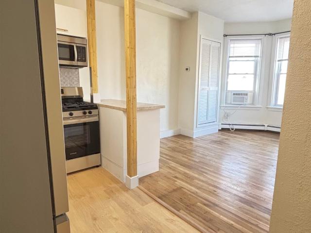 213 48Th St # 4A