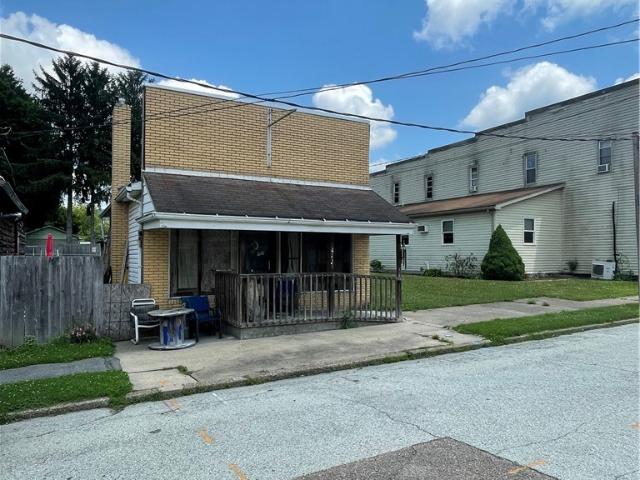 213 5th St