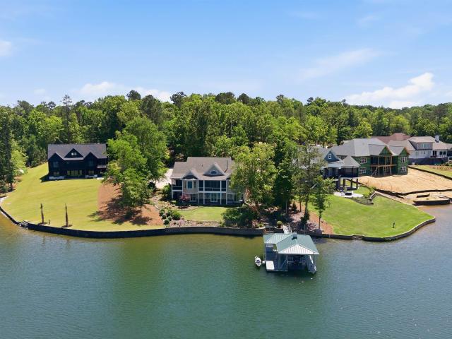 213 Commonwealth Drive
