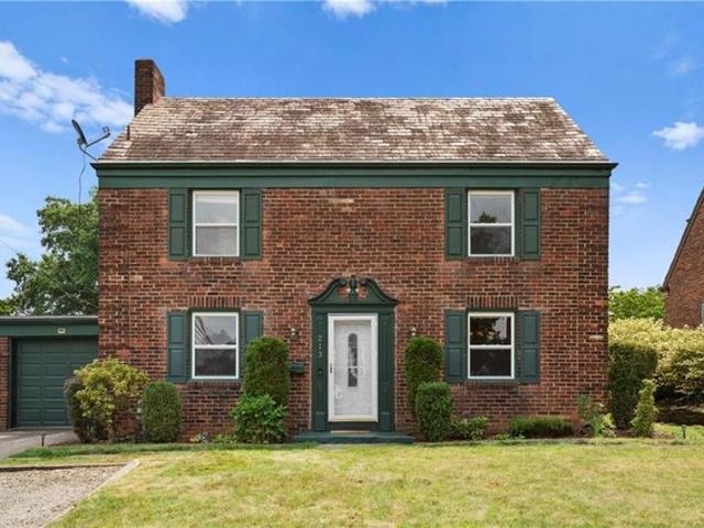 213 Caryl Dr, Pittsburgh, PA 15236