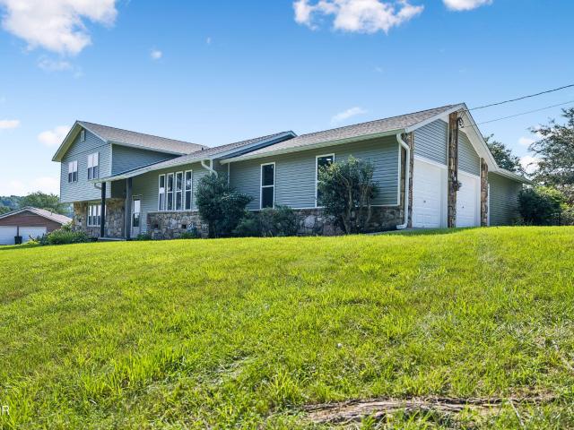 213 Chapman Overlook Drive