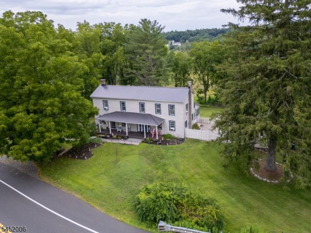 213 Clove Rd