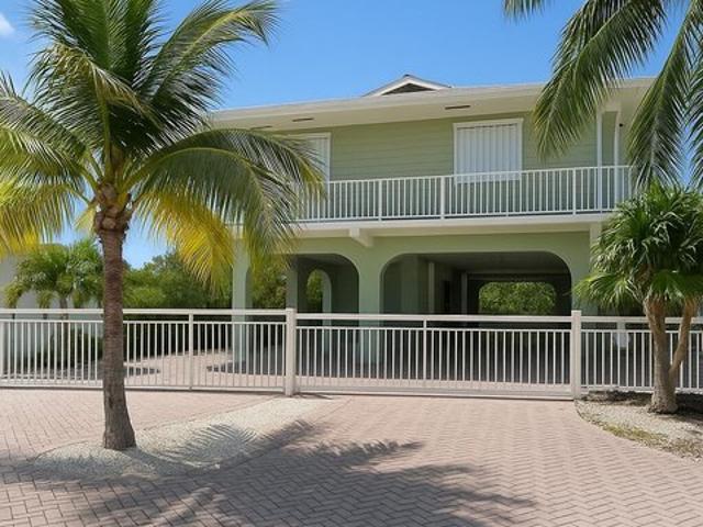 213 Aberdeen Ct, Key Largo, FL 33070