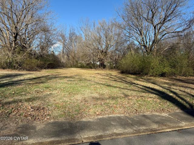 213 Ash St, Jackson, TN 38301 | MLS #2600 | Compass