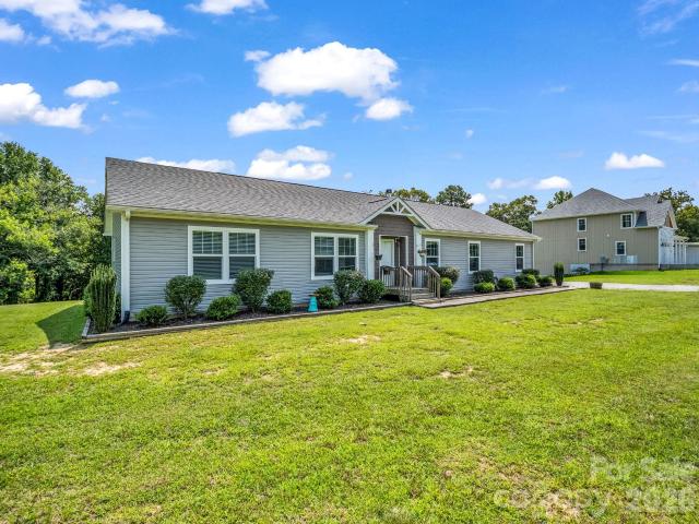 213 Big Oak Road