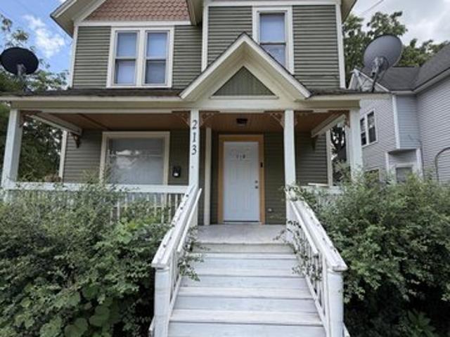 213 Burr Oak St, Kalamazoo, MI 49001