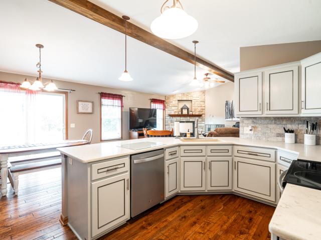 213 Gosdeck Ln