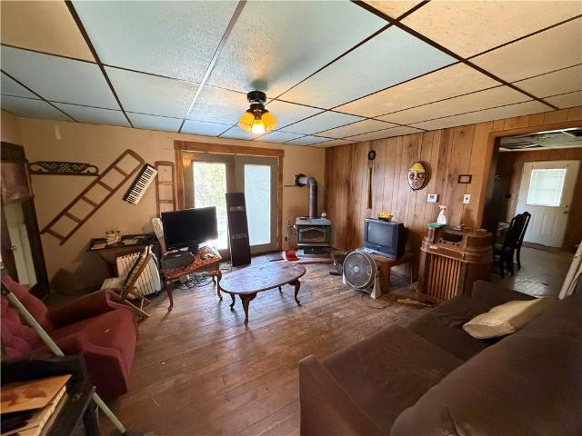 213 Gates Rd