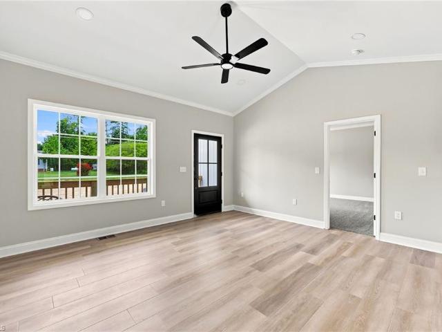 213 Grand Oaks Drive