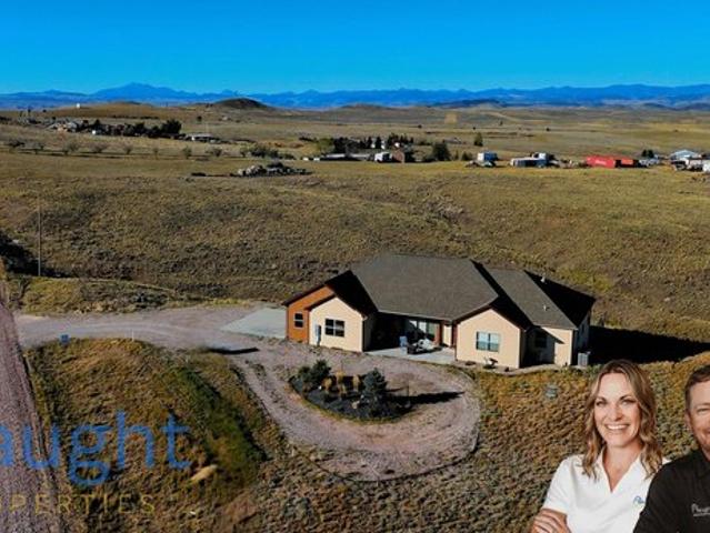 213 Dove Loop, Douglas, WY 82633