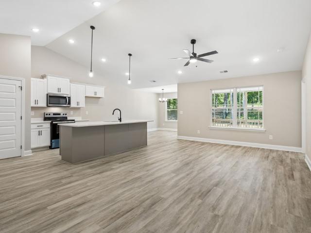 213 Dusty Rd