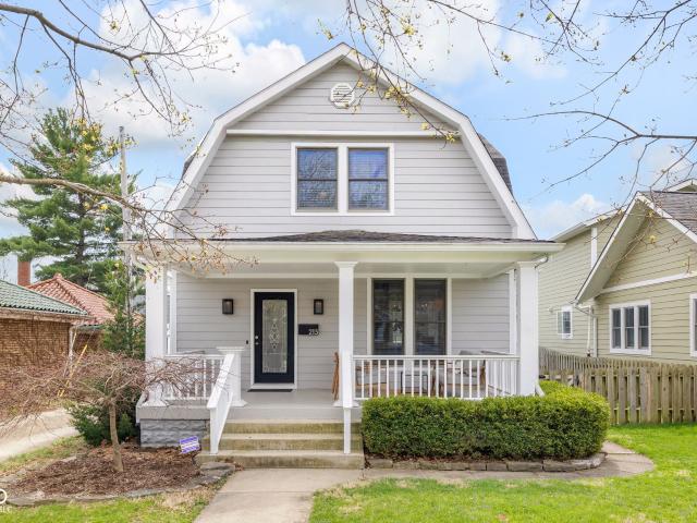 213 E 51st Street