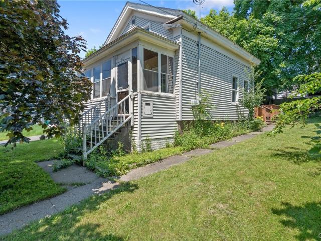 213 E 2nd Street