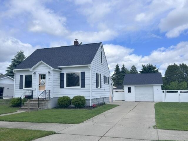 213 E Wisner St, Alpena, MI 49707