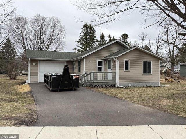 213 E Park Ave, Luck, WI 54853
