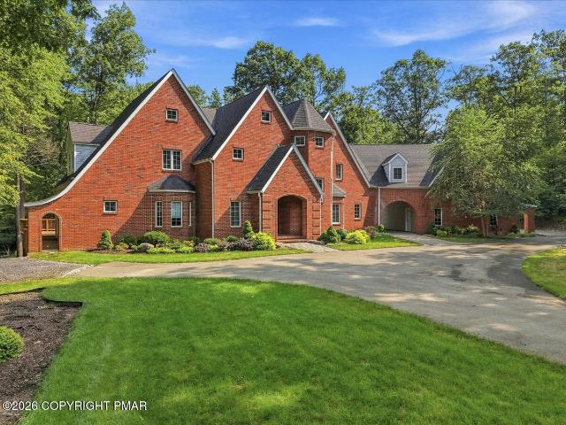 213 Escoll Drive