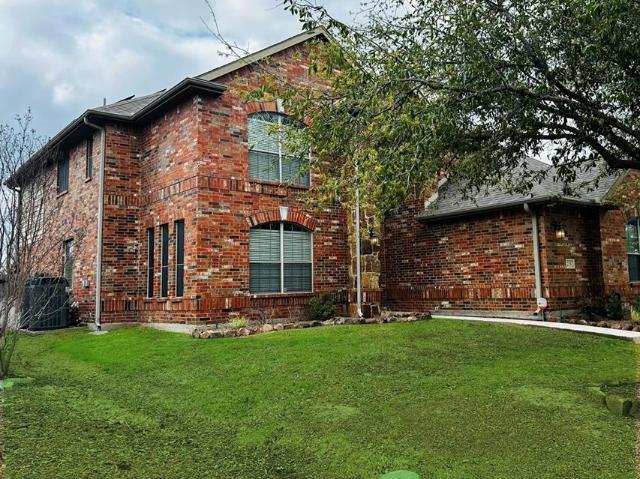213 Fox Hollow Boulevard