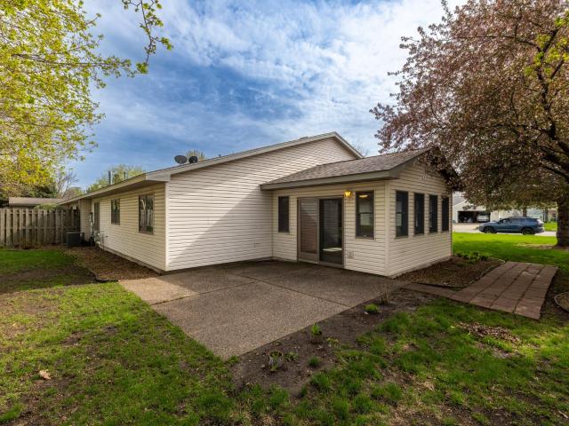 213 Foxborough Lane