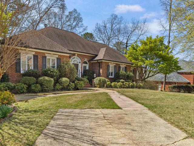 213 Fairway Dr