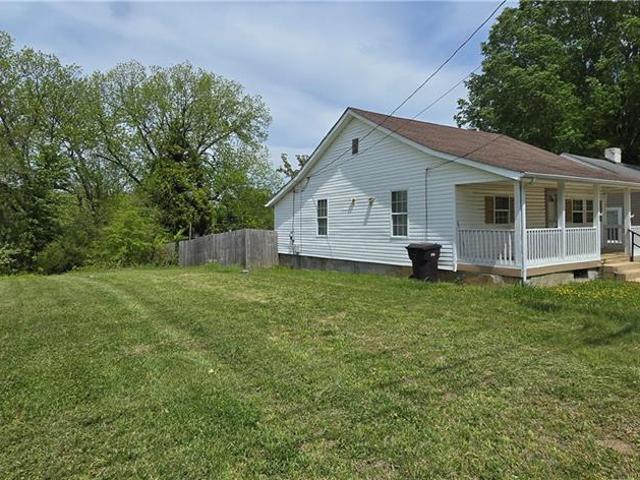 213 Kelly Place