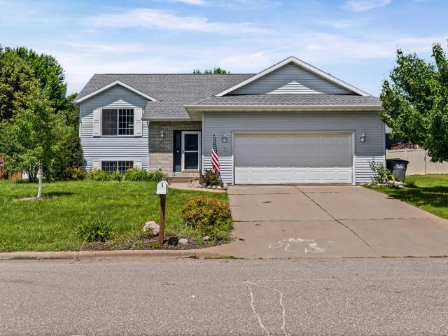 213 Kenneda St