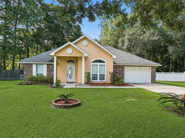 213 Heather Dr, Mandeville, LA 70471
