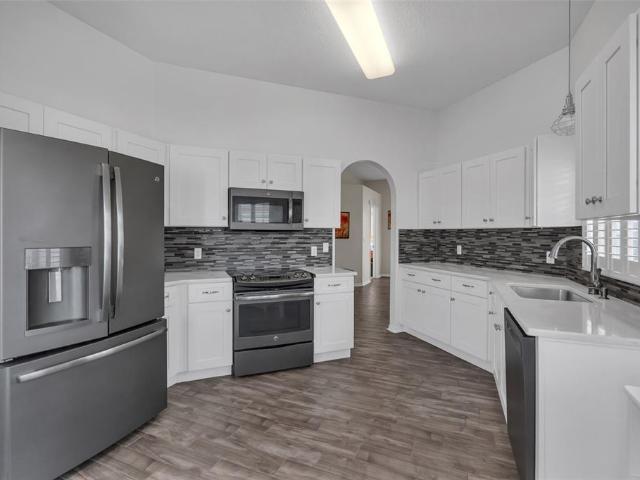 213 High Vista Dr, Davenport, FL 33837 | MLS #O6377