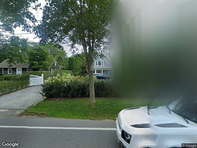213 Hildreth Ln, Bridgehampton, NY 11932