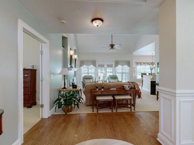 213 James Matthew Ln