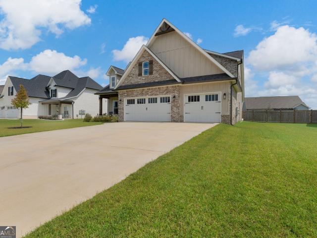 213 Old Hollow Way