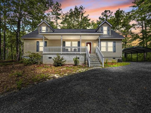 213 Lakeview Rd, Eastover, SC 29044