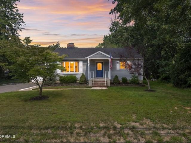 213 Lloyd Rd, Matawan, NJ 07747