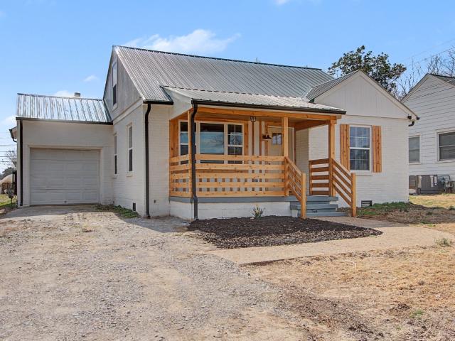 213 Mockingbird Dr