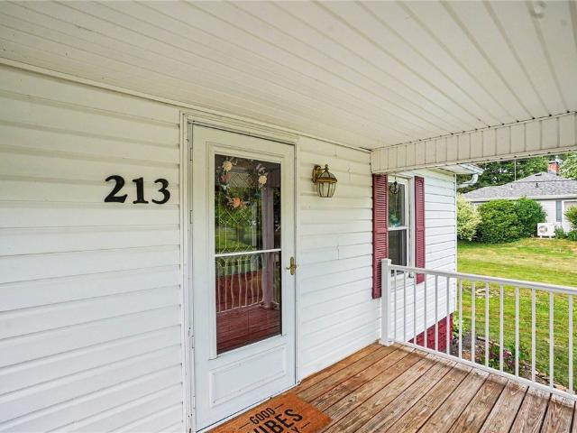 213 Morrison Ave