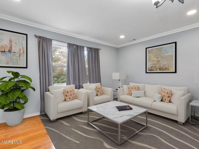 213 Main Street Unit 18
