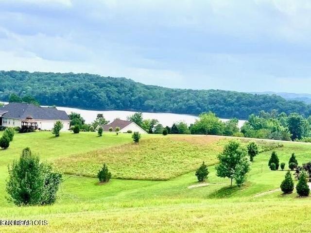 213 Majestic View Dr, Rockwood, TN 37854