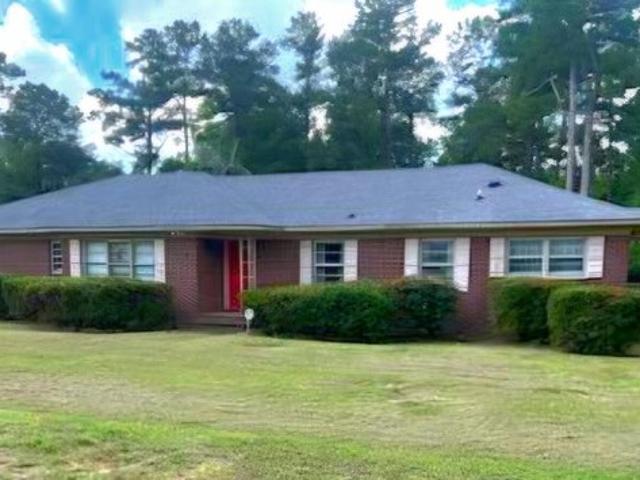 213 Maner Dr, Allendale, SC 29810