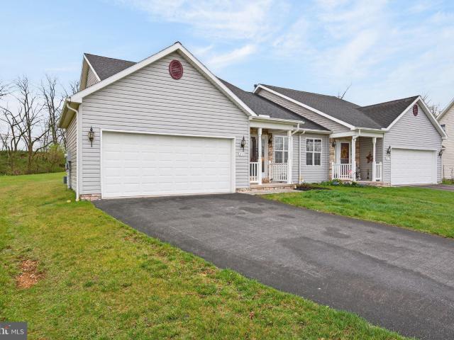 213 Maple Dr, Hanover, PA 17331 | MLS #PAAD2022 | Compass