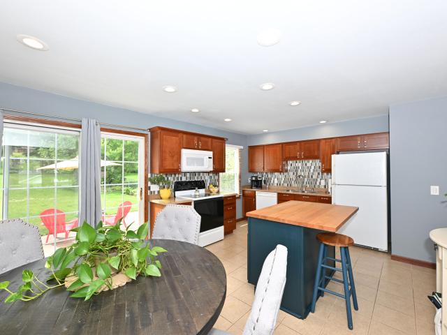 213 McDivitt Ln