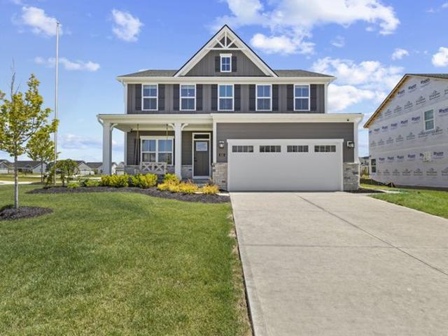213 McNair Rd, Whiteland, IN 46184