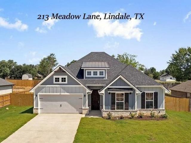 213 Meadow Ln, Lindale, TX 75771