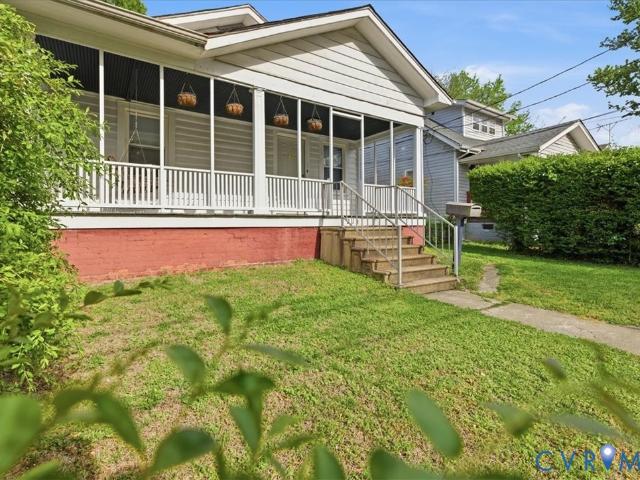 213 N 14th Avenue