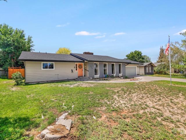 213 N 3rd Ave