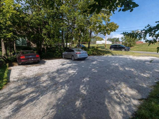 213 n ann st 8