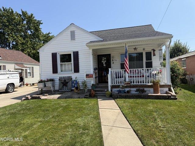 213 N Collinwood Ave, Fremont, OH 43420