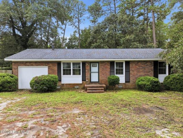 213 Nine Foot Rd, Newport, NC 28570