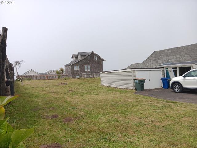 213 nw cliff st