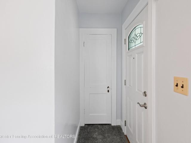 213 S Hayford Avenue